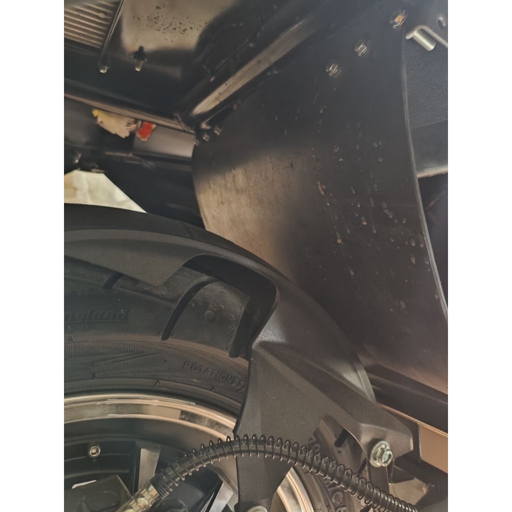 Jual Mudflap anti air lumpur pelindung baterai Polytron Fox R Fox S ...