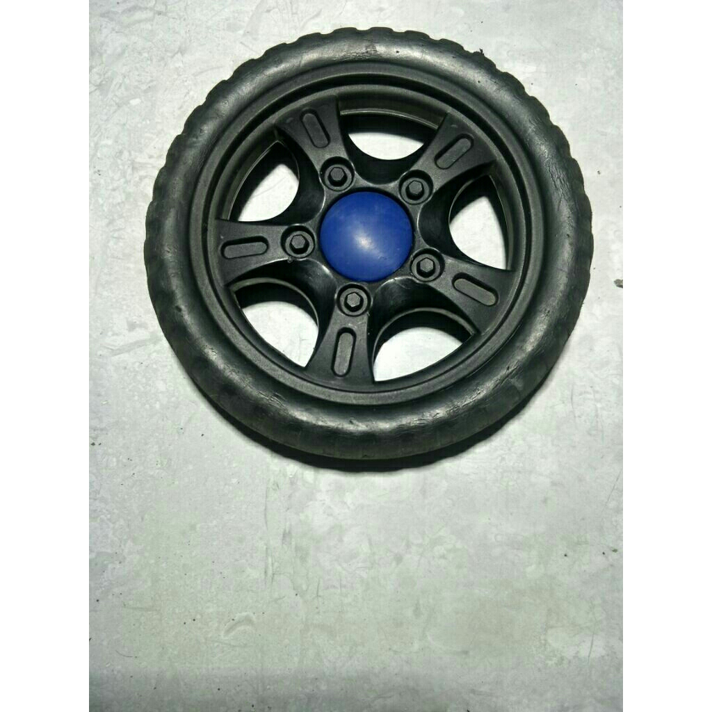 Jual roda stroller bekas diameter roda 14cm as 6mm 8mm | Shopee Indonesia