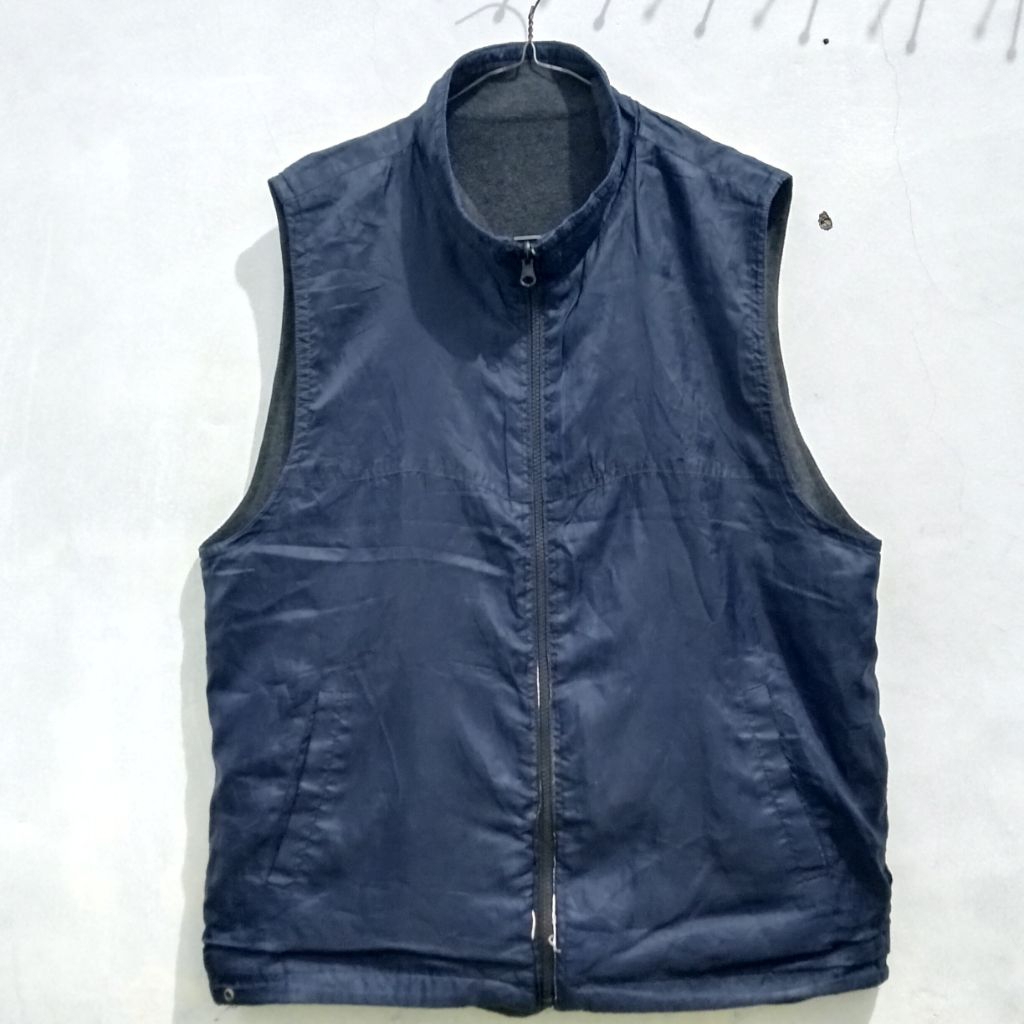 Jual Vest rompi casual track jaket nevy Pria Preloved | Shopee Indonesia