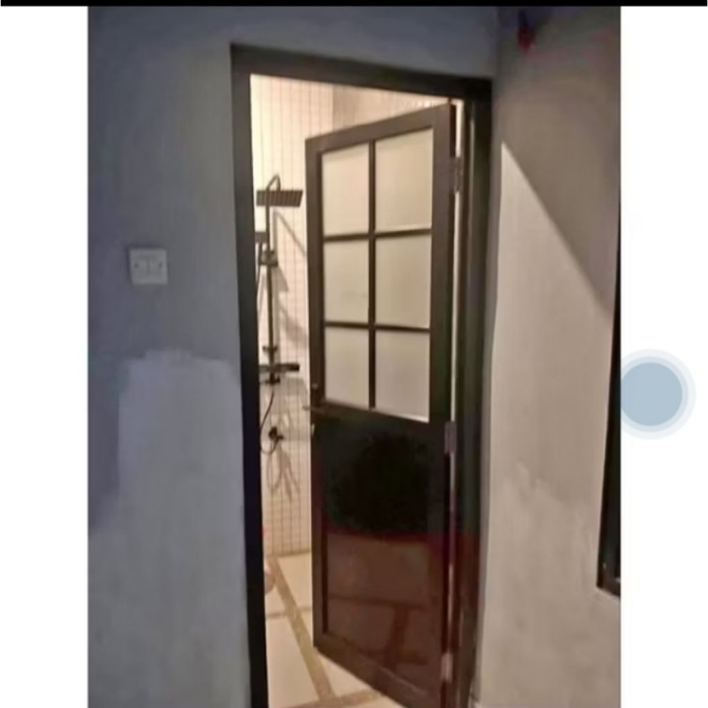 Jual pintu + kusen lengkap dgn acesorisnya ACP variasi kaca dan ornamen ...