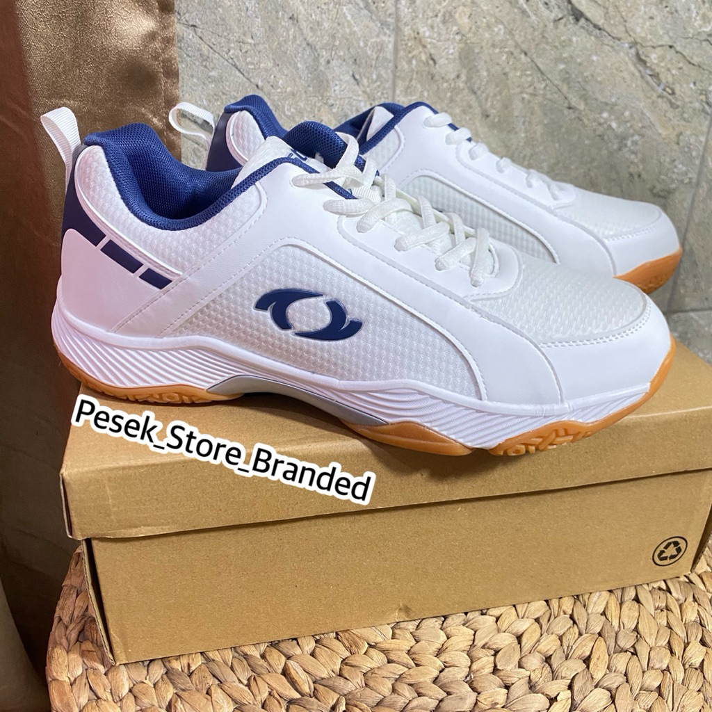 Jual Sepatu Badminton Astec Koi Badminton putih size 39,40,41,43,44 ...