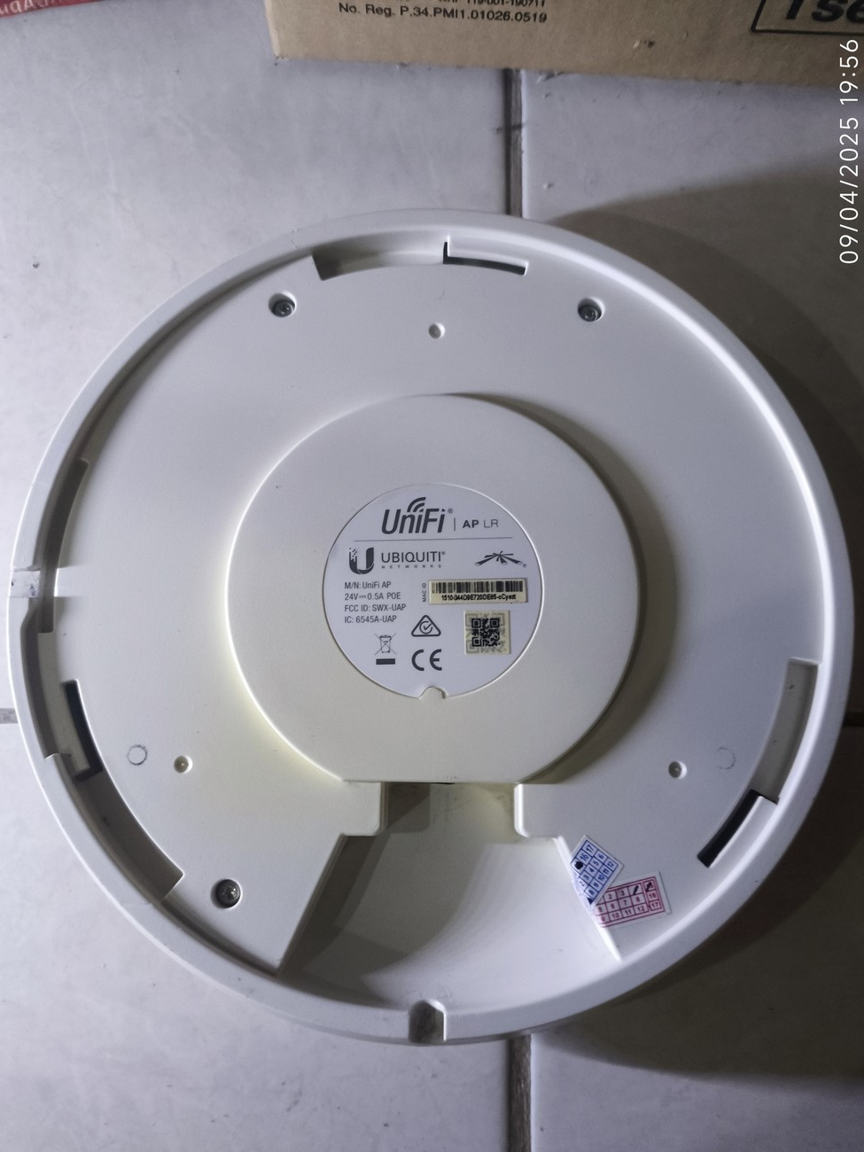 Jual Ubiquiti Unifi UAP AP LR Wireless Access Point AP Bekas | Shopee ...