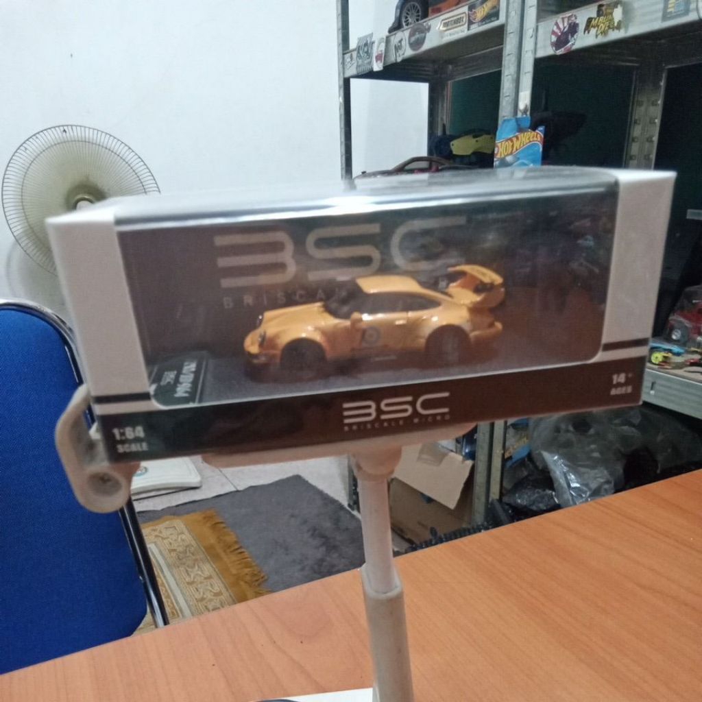 Jual BSC BRISCALE MICRO 1:64 RWB PORSCHE 964 70TH ANNIVERSARY YELLOW ...