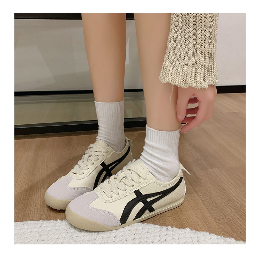 Jual KOII Sepatu Sneakers Wanita Korea Putih Hitam Kasual Sport Shoes ...