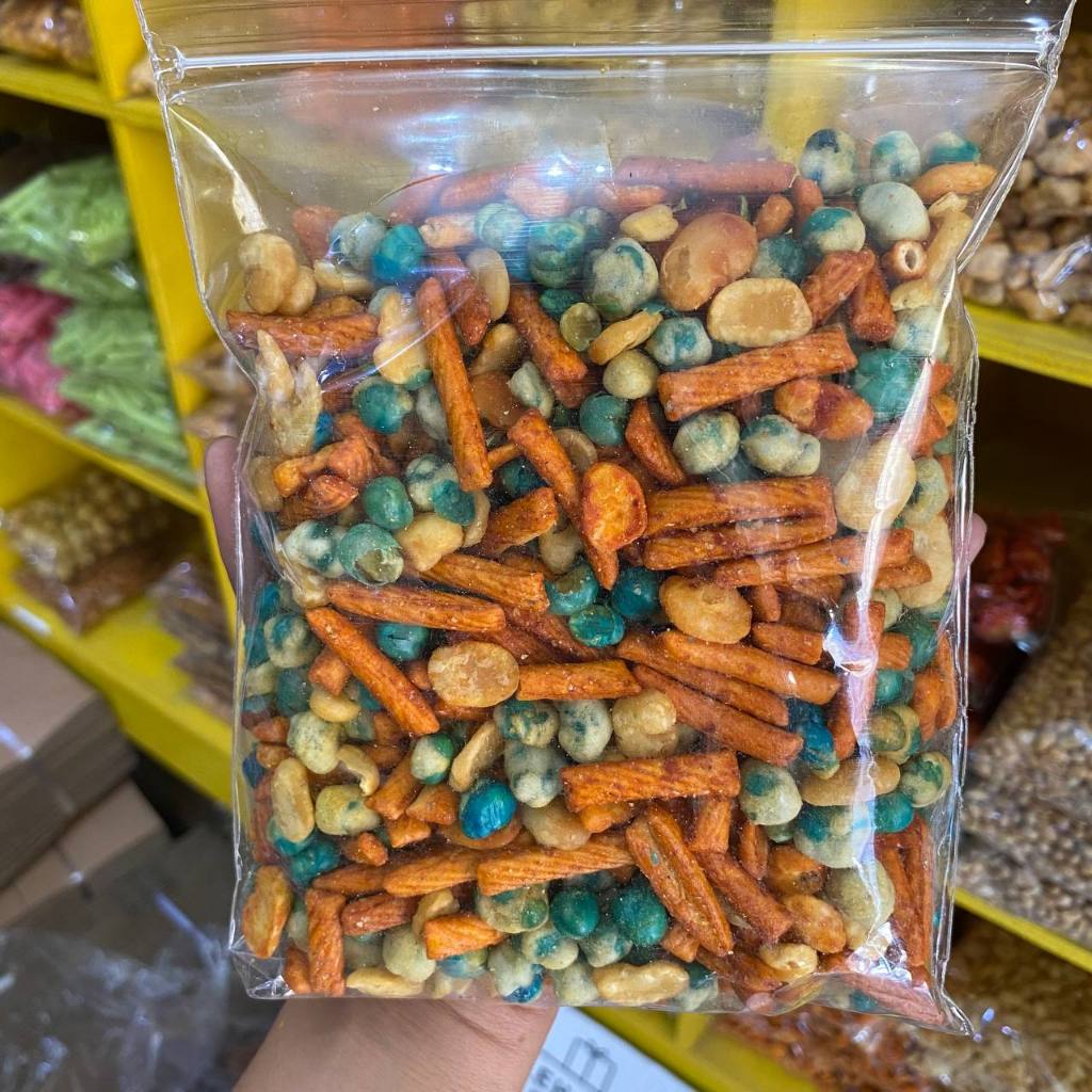 Jual Serba Kacang Kacang 10rb / Snack Kiloan / Kacang Koro / Kacang ...