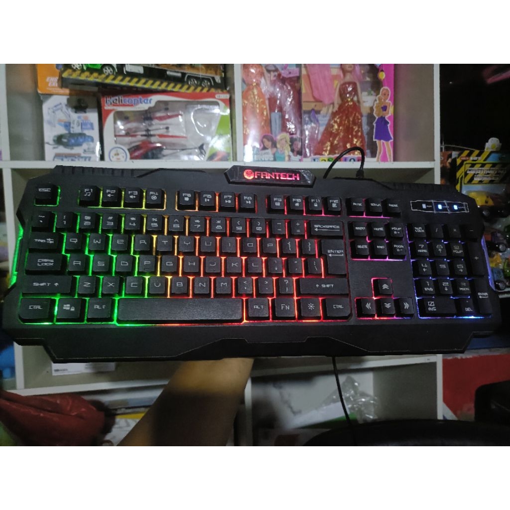 Jual Keyboard Gaming Fantech K511 Hunter Pro RGB LED Backlit – Anti ...