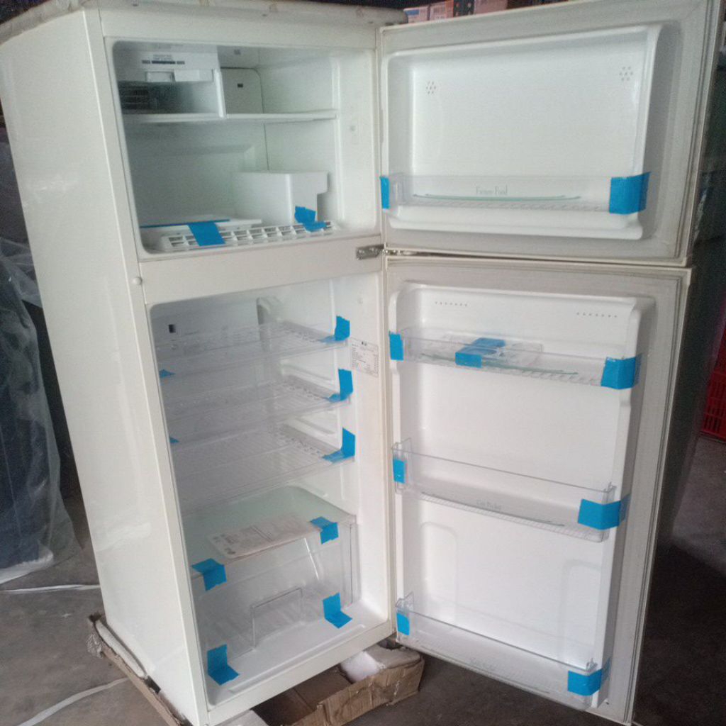 Jual Kulkas 2 Pintu LG LR-202 SVF Tanpa Bunga Es | Shopee Indonesia