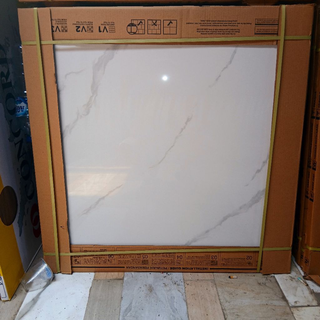 Jual Granit Lantai corak marmer glazed polish 80x80 Carara series 02 ...