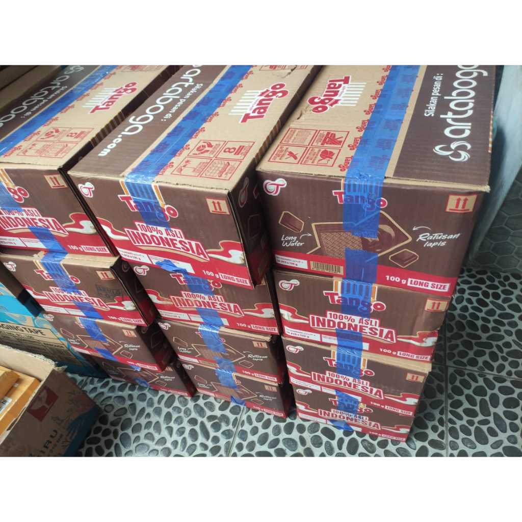 Jual [1 Dus = isi 24pack] Wafer Tango Long Cokelat 100 g | Shopee Indonesia