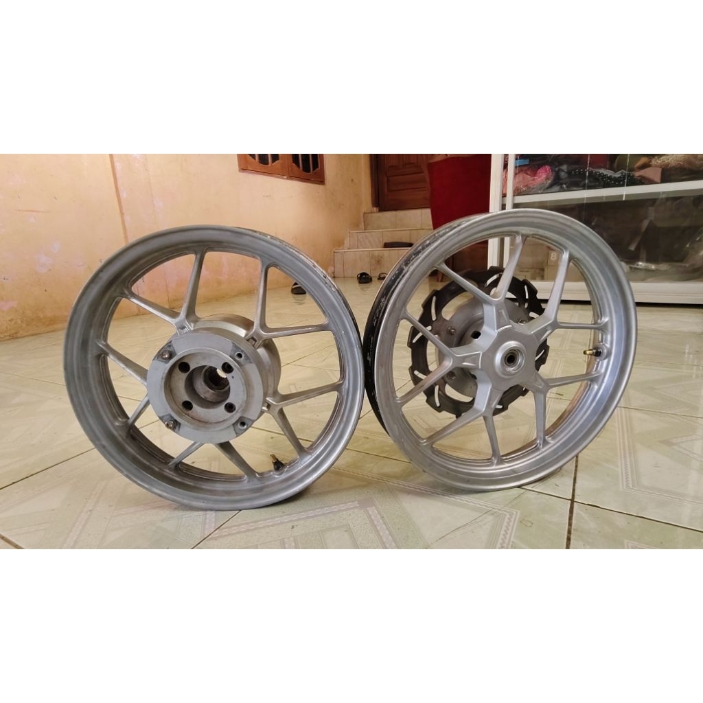 Jual velg vario 150 PNP adv 160 | Shopee Indonesia