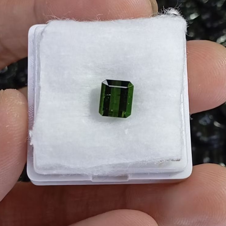 Jual Batu permata natural green tourmaline + Memo GLI | Shopee Indonesia