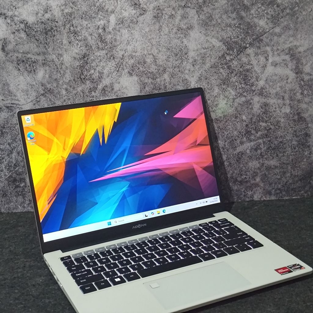 Jual Advan Workplus Ryzen 7 7735HS RAM 16GB / Keyboard Backlight / SSD ...