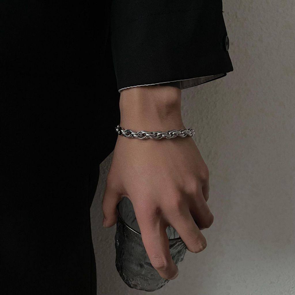 Jual Gelang Titanium Rantai Silver Style Cubano Chain Aksesoris Pria ...