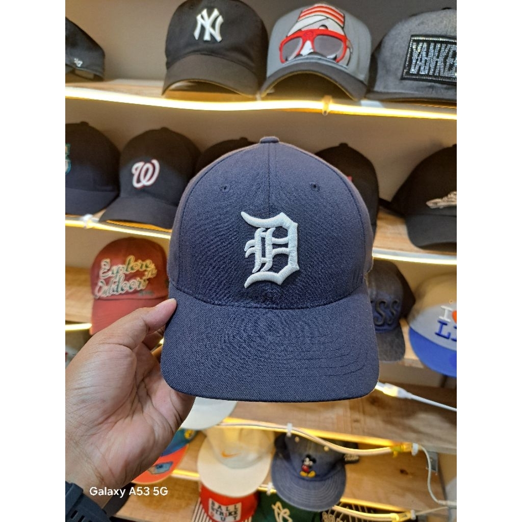 Jual TOPI MLB DETROID | Shopee Indonesia