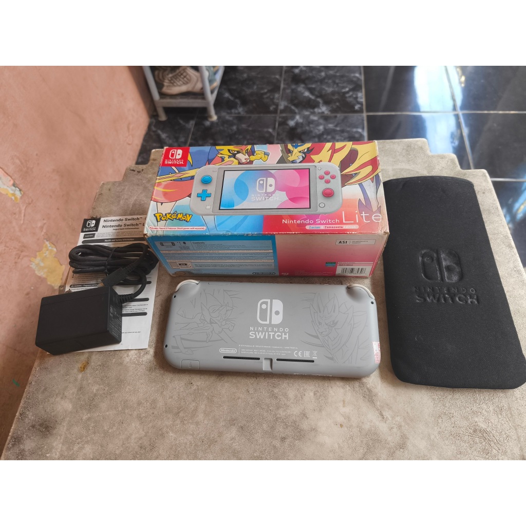 Jual Nintendo Switch Lite Pokemon Sword Shield Limited Edition Fullset ...