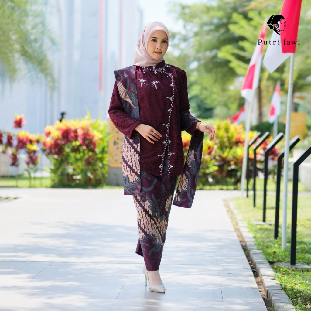 Jual Putri Jawi Official - Set Kebaya Modern Ayu Janggan Brokat Payet ...