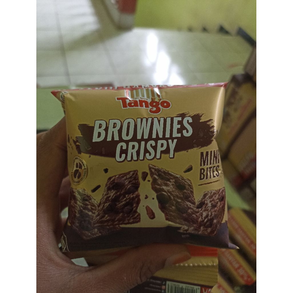 Jual tango brownies crispy mini bites Snack viral mama Lela 1 renteng ...