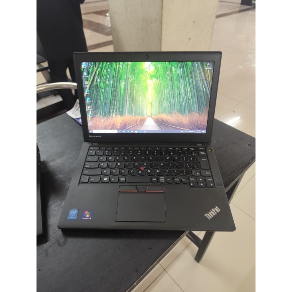 Jual Laptop Lenovo Thinkpad X250 intel Core i5 Gen 5th / Ram 8Gb Ssd ...