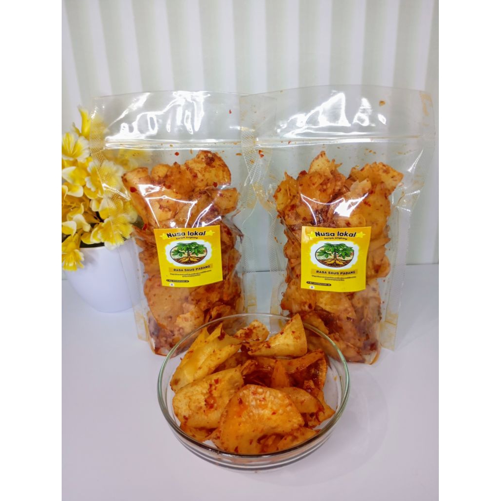 Jual keripik singkong saus padang Snack Pedas Cemilan Kering Kripik ...