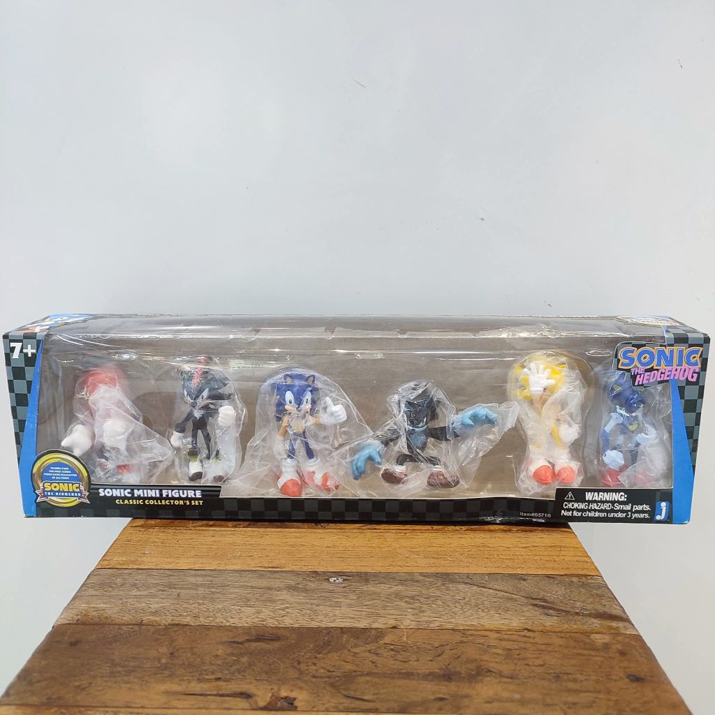 Jual Mainan figure sonic boxsetKnuckles tails sonic amy super sonic amy ...