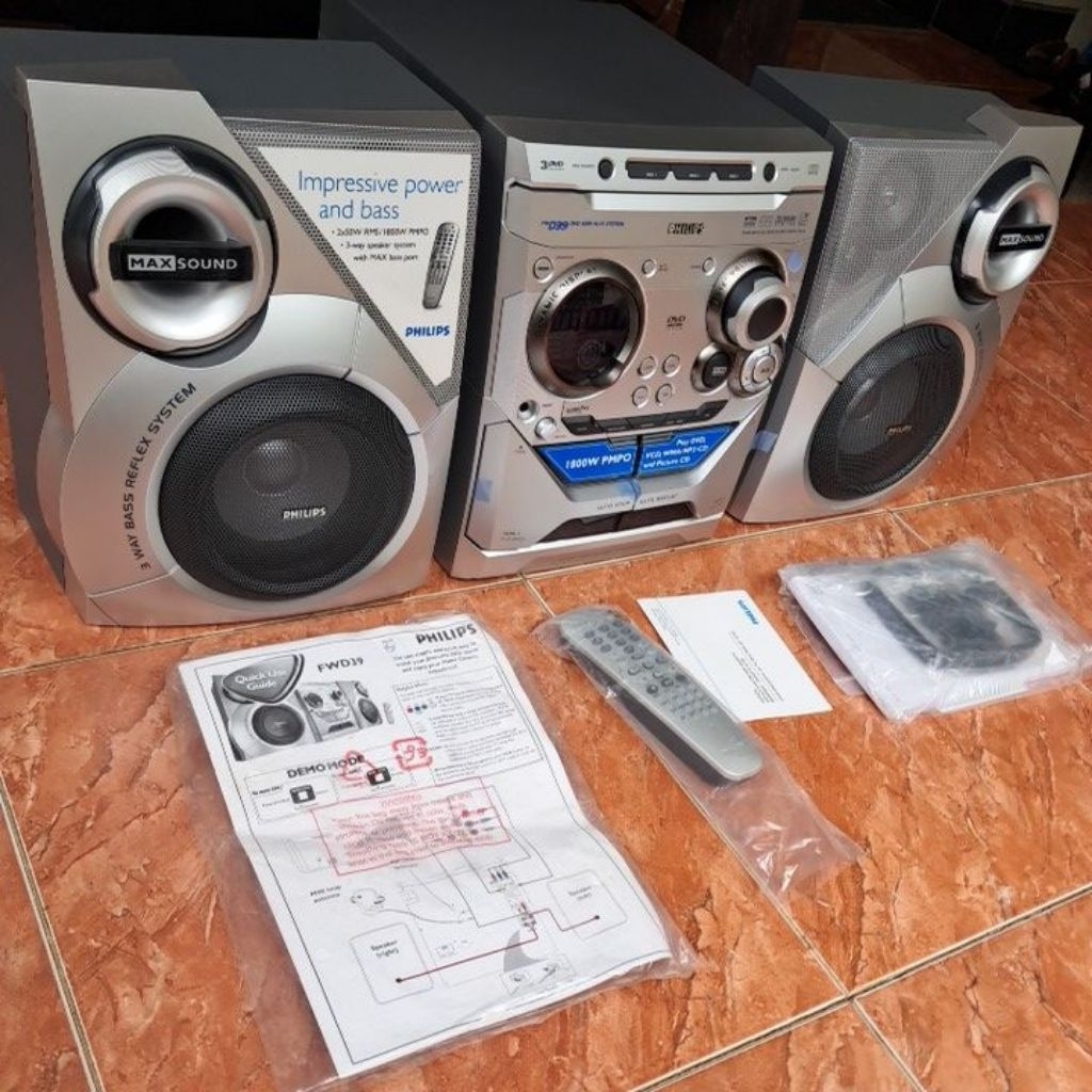 Jual Tape Compo PHILIPS DVD 3 Disc 1.800 WATT | Shopee Indonesia