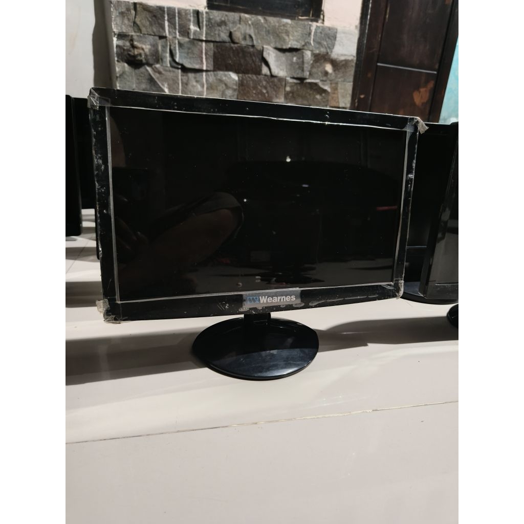 Jual Monitor LED/LCD 16,inch with normal | Shopee Indonesia