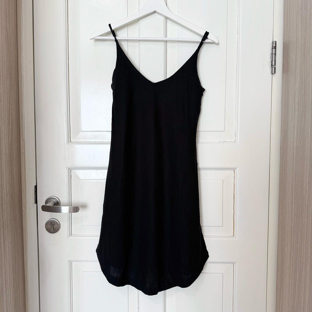 Jual Zie Black Linen Mini Dress - gaun summer pantai | Shopee Indonesia
