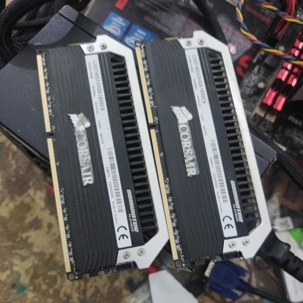 Jual ram Corsair dominator 16gb 2x8gb ddr3 1600mhz | Shopee Indonesia