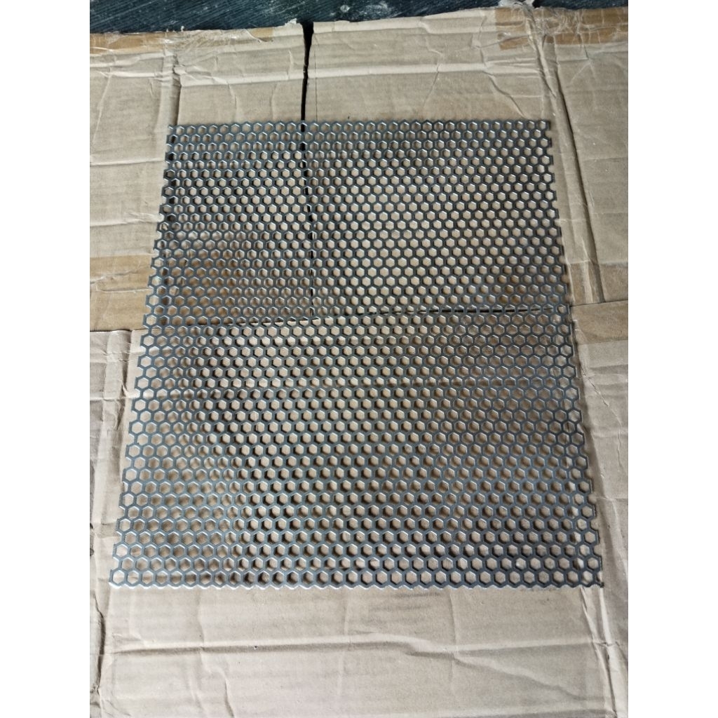Jual ram 37,5x57 lubang motif segi6 | Shopee Indonesia