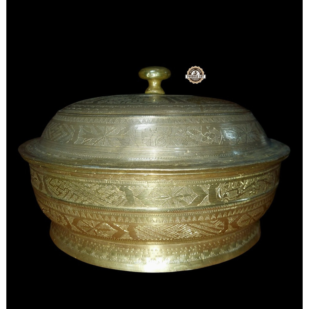 Jual Bokor tutup / abun kuningan UKIR kuno PALEMBANG / BANJAR ( Bt - 29 ...