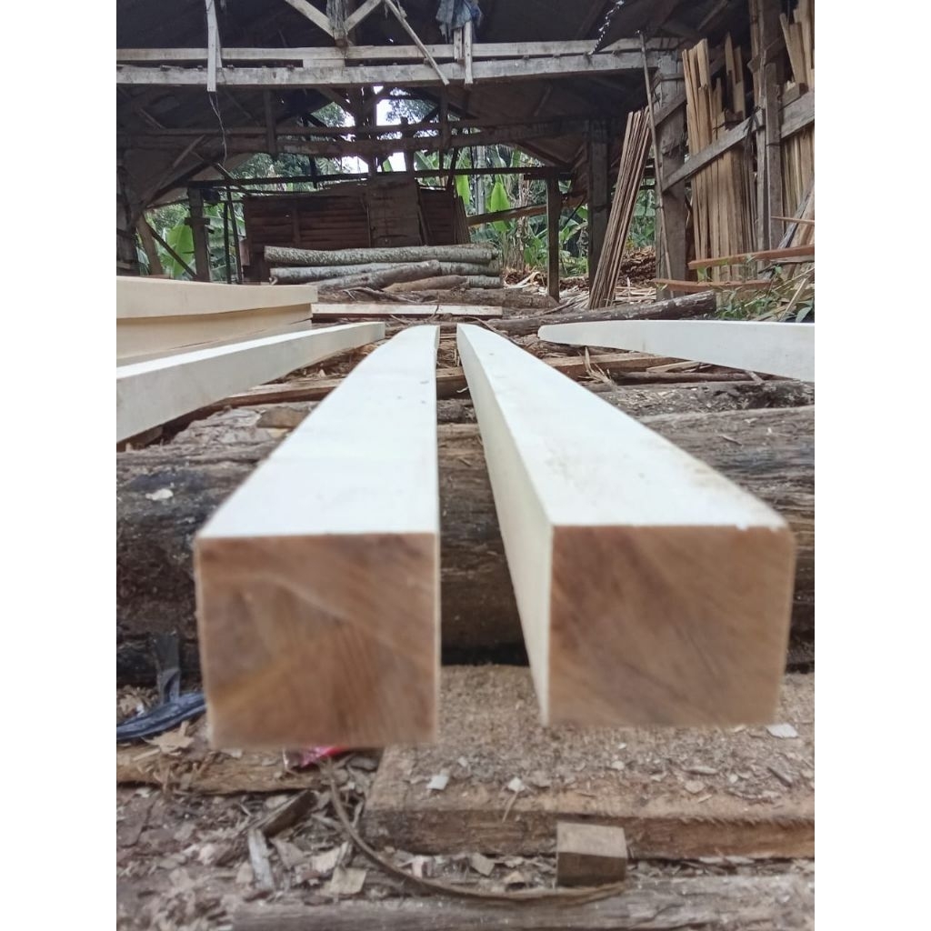 Jual KAYU BALOK 10X10CM PANJANG 250CM KAYU SUDAH DI SERUT HALUS ...