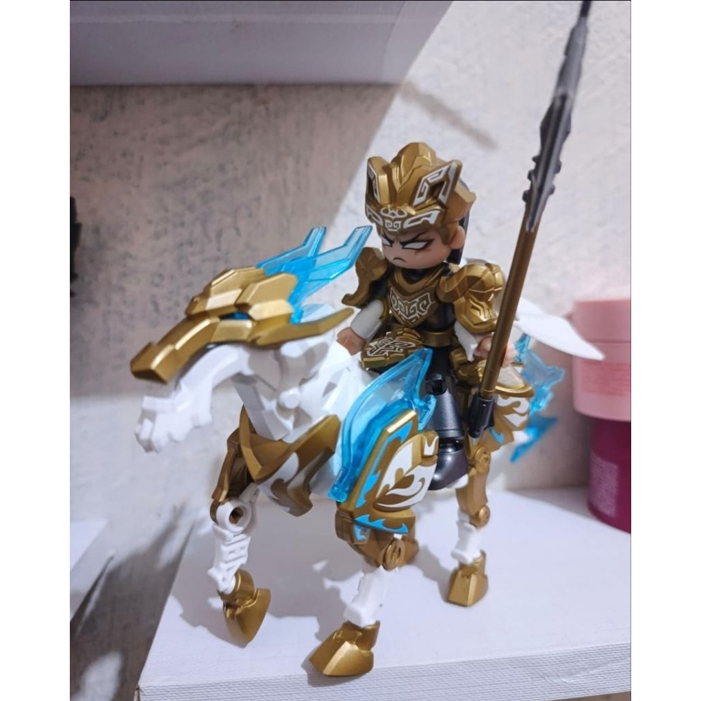 Jual BLOKEES Hero infinity armor robot & kuda,kondisi sesuai di foto ...