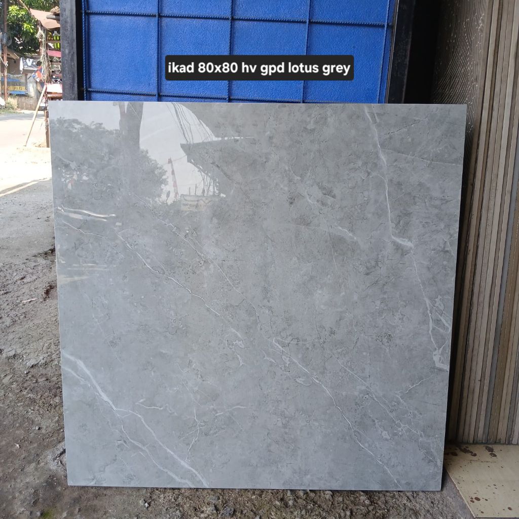 Jual Granit Lantai Glaze polish Corak Marmer 80x80 Lotus Grey (CHAT ...