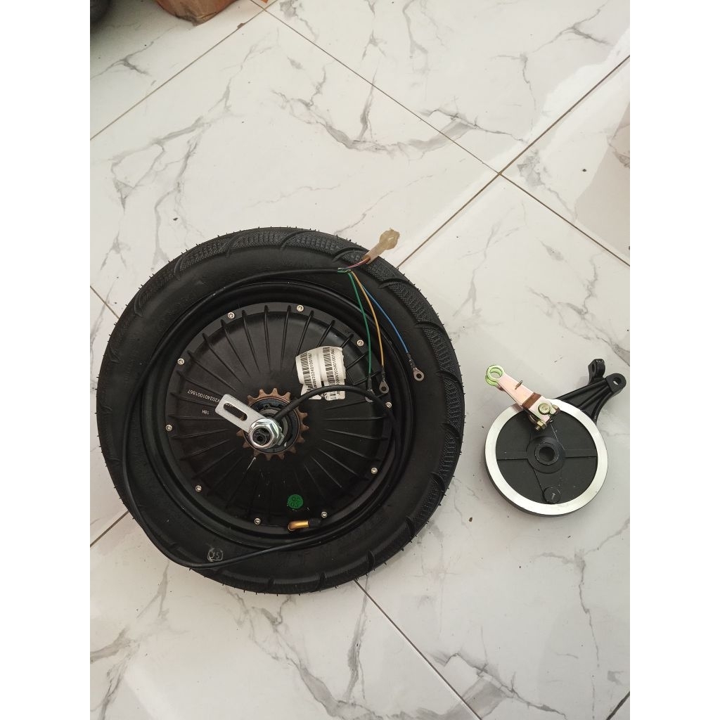 Jual Dinamo bldc/brushless ring 10/14x2.50...spek 36/48v 400watt..sudah ...