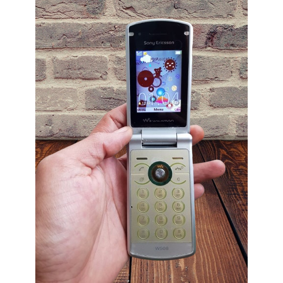 Jual Sony Ericsson W508 HP Jadul Walkman Lipat | Shopee Indonesia