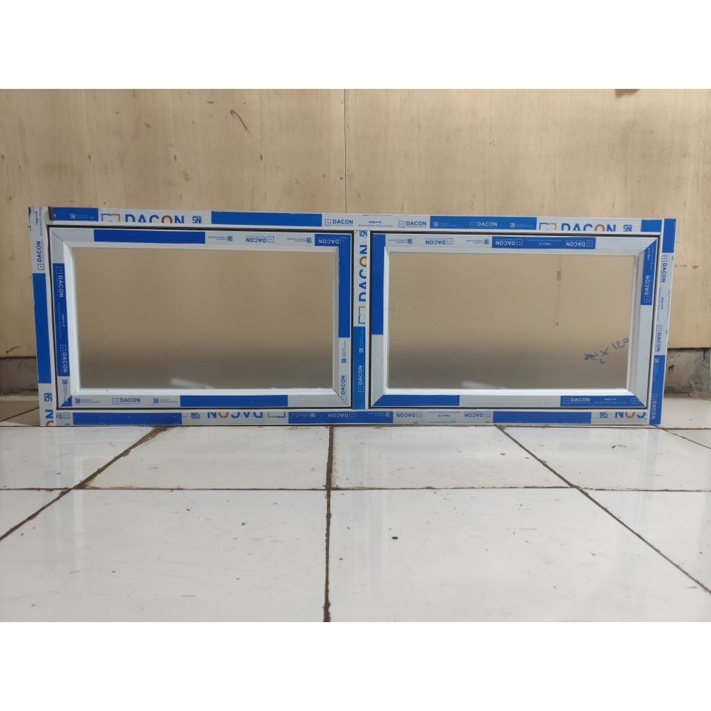 Jual JENDELA ALUMINIUM DUA DAUN KACA ES BURAM BISA CUSTOM UKURAN FREE ...