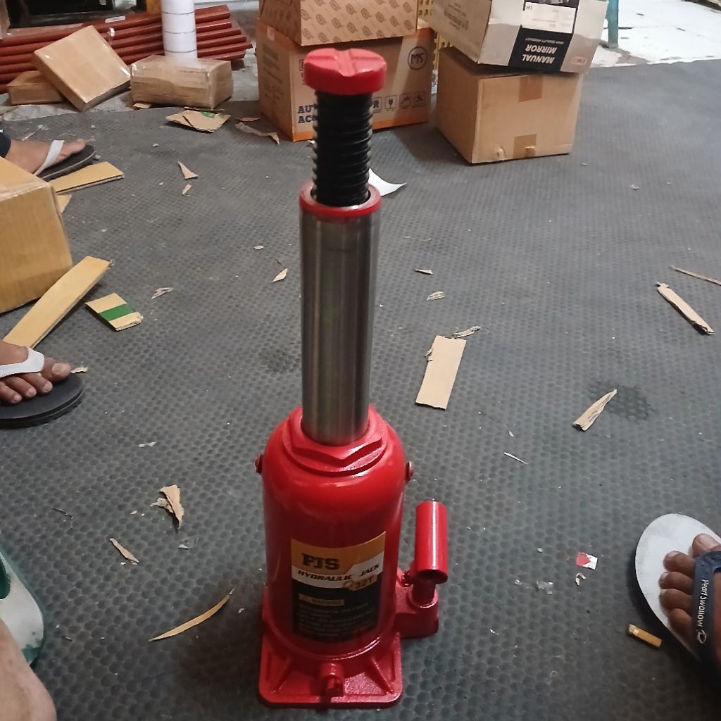 Jual Dongkrak 32 TON Dongkrak Botol 32Ton HINO FUSO NISSAN ISUZU ...