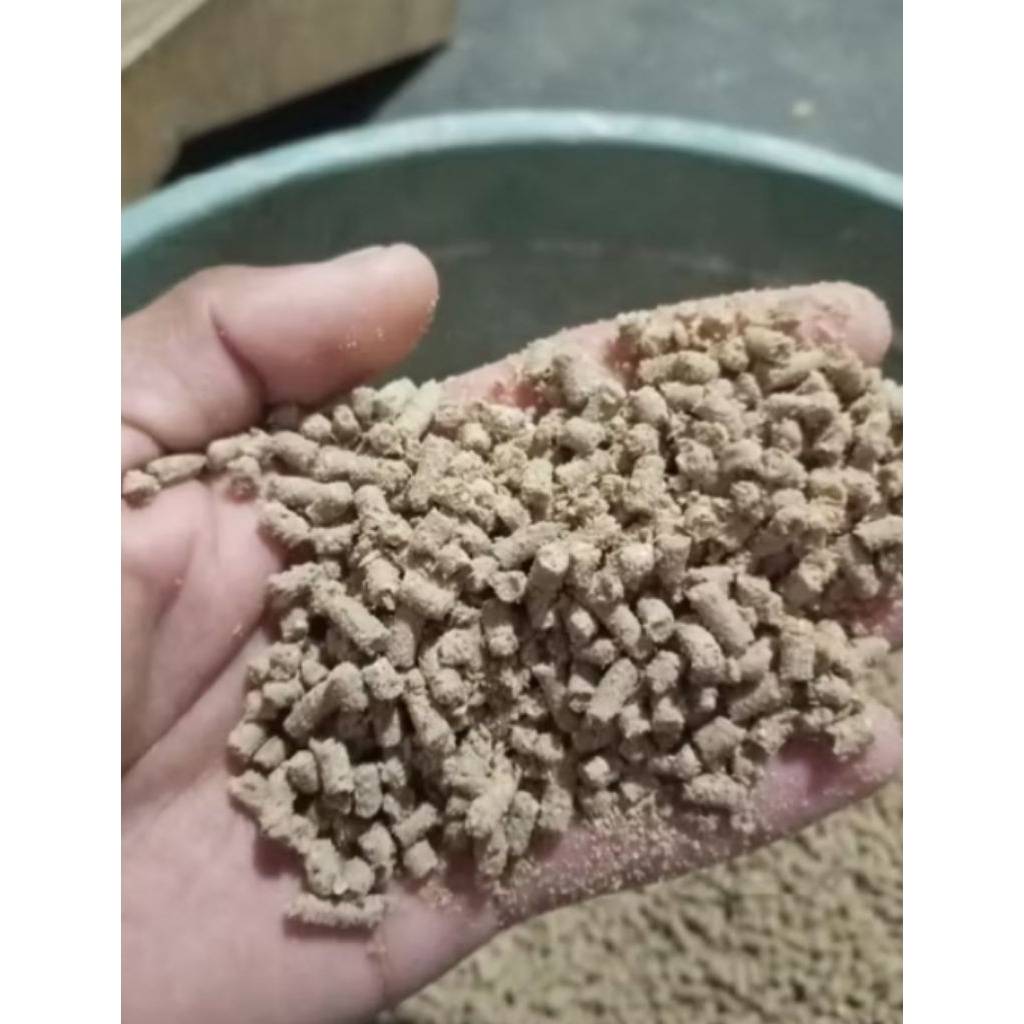 Jual pur/layer pakan ternak kemasan 5kg | Shopee Indonesia