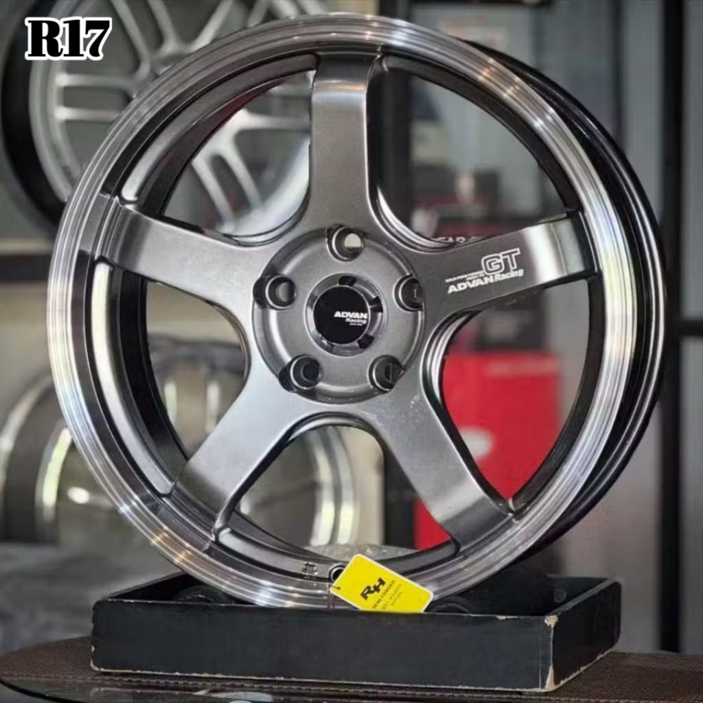 Jual velg racing R17 ADVAN GT FLOW FORMING ET 38 velg mobil ring 17 ...