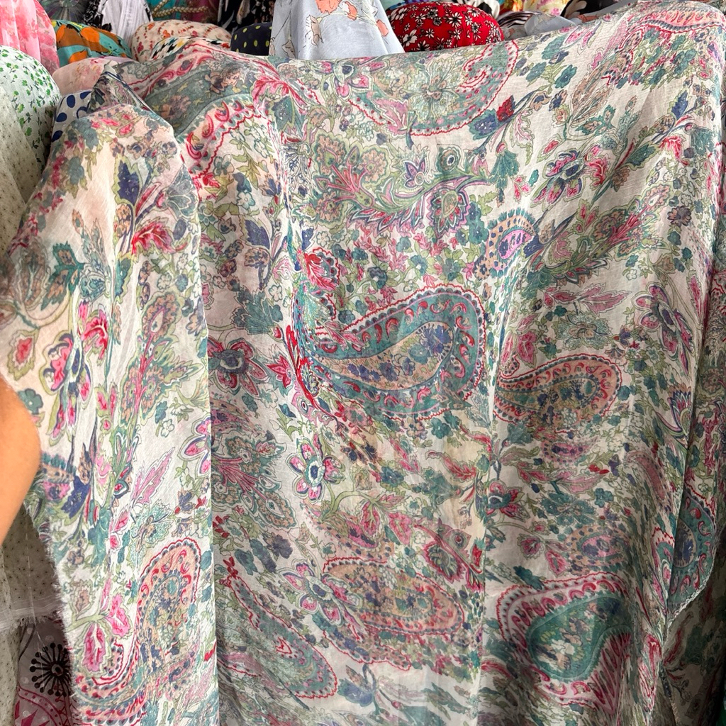 Jual Kain Sifon Ceruty Motif Paisley | Kain Premium Lembut, Flowly ...