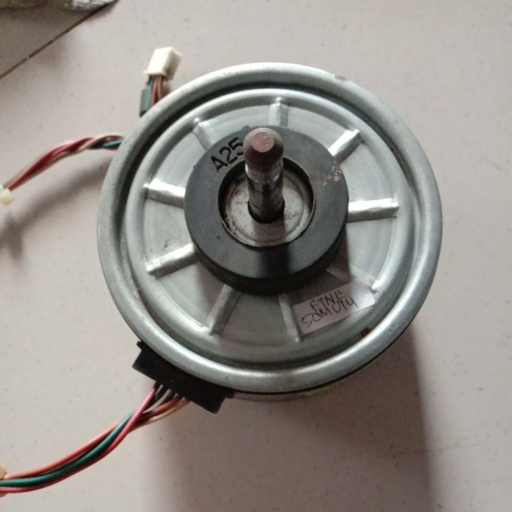 Jual motor fan indoor AC merk Daikin model FTNE50MV14 | Shopee Indonesia