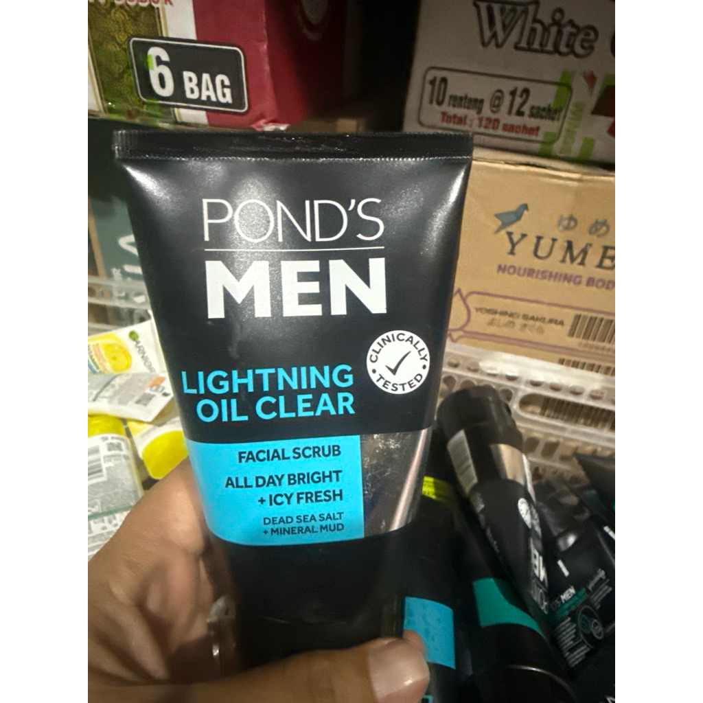 Jual ponds man acne solution 100ml/ultra bright oil 100ml | Shopee ...