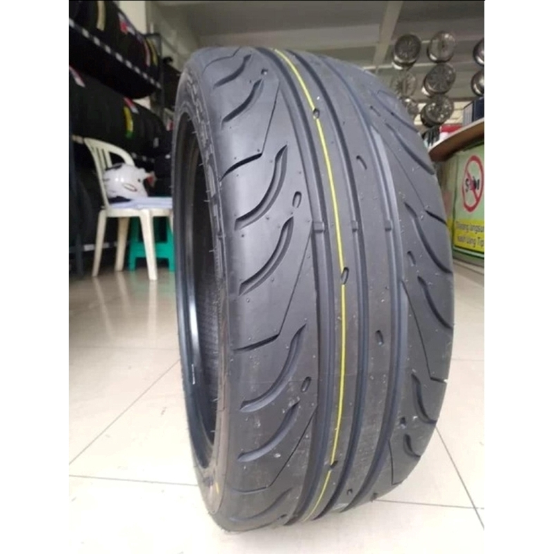Jual Ban Accelera 651 Sport 225/45 R17 TW 200 | Ban Semi Slick Ring 17 ...