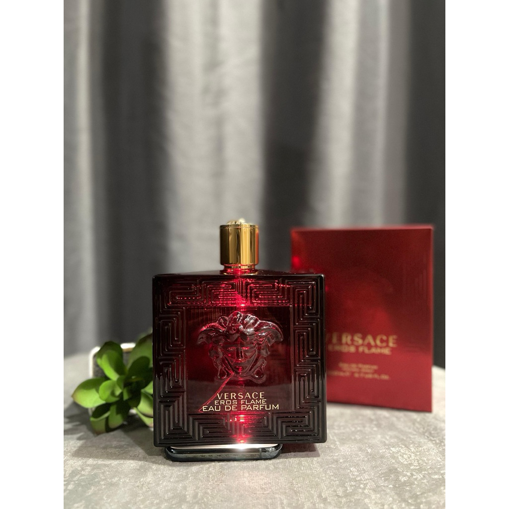 Jual Preloved Versace Eros Flame Product 200ml ex. Saleparfum | Shopee Indonesia
