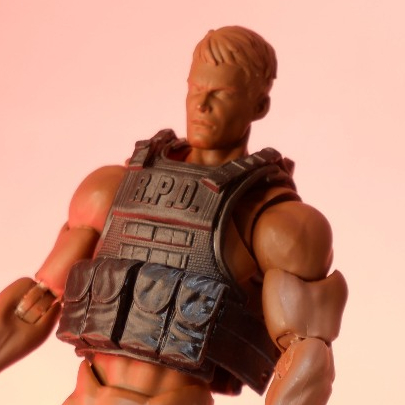 Jual Vest Armor Resident Evil Leon Kennedy untuk Kitbash Action Figure ...
