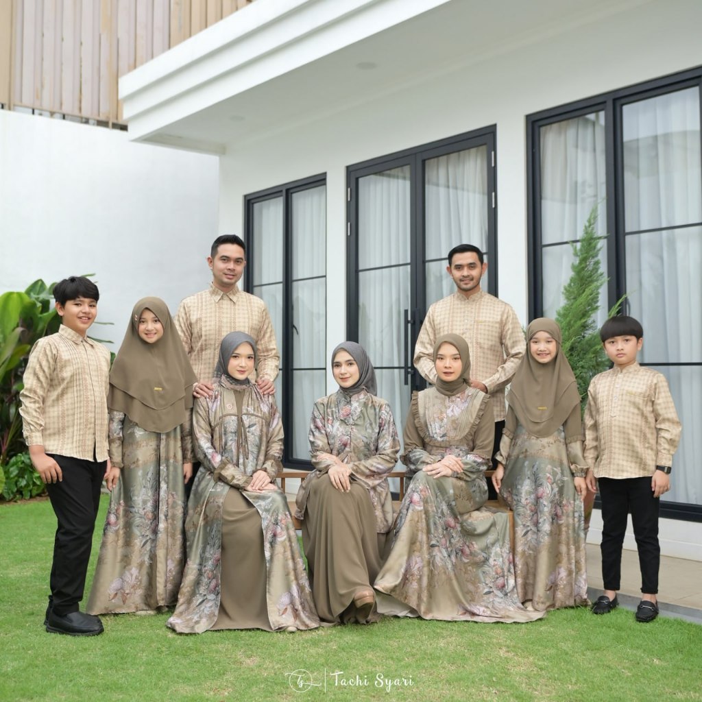 Jual [10.10 BIG SALE] Tachi Syari Lembayung Senja Famset Keluarga ...