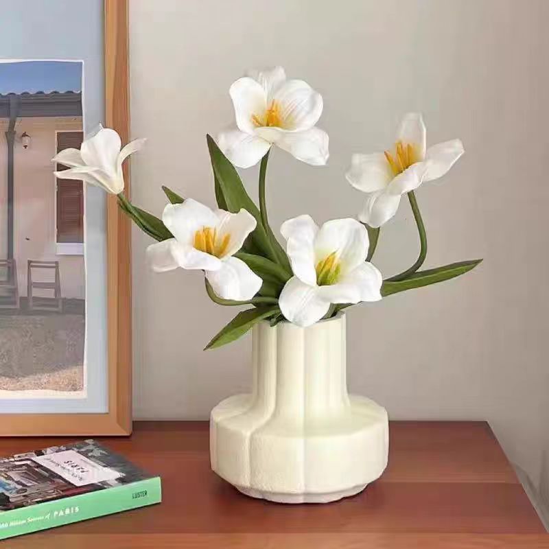 Jual Set Vas Bunga Tulip Tiruan Terbuka 5 Kepala Besar untuk Dekorasi ...