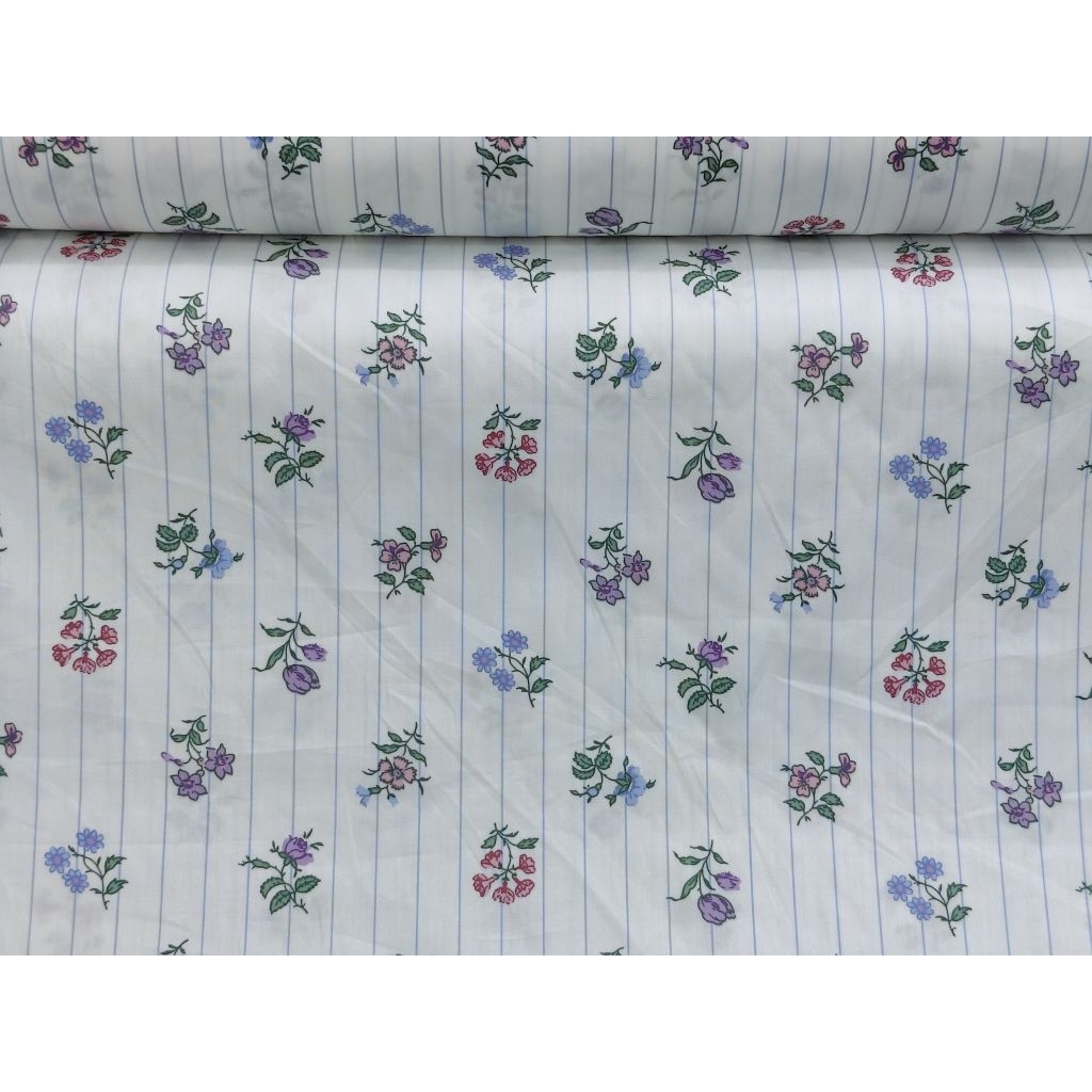 Jual Bahan Kain Katun Poplin Garment Motip Bunga Kecil | Shopee Indonesia