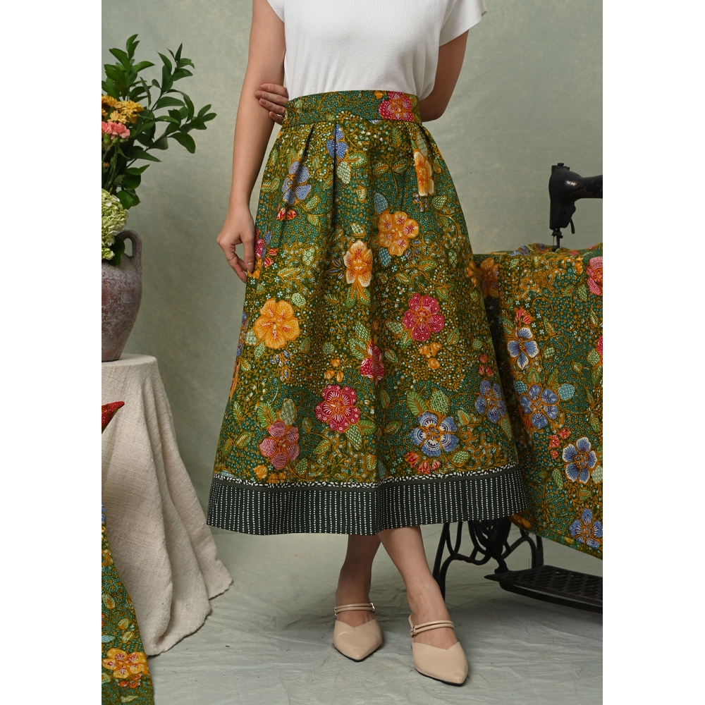 Jual NONA RARA - Ryujin Encim P0565, Rok batik wanita modern | Shopee ...