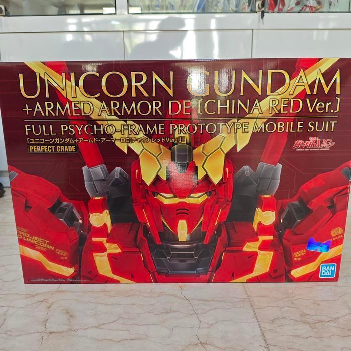 Jual BANDAI PG Unicorn Gundam + Armor Red De [China Red Ver.] Full ...